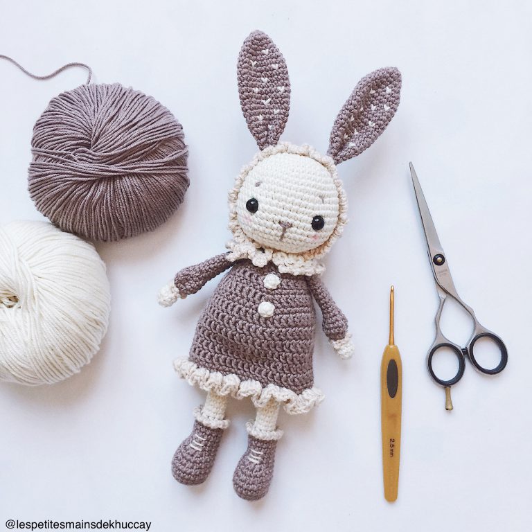 Mimi the Little Bunny toy crochet pattern - Khuc Cay